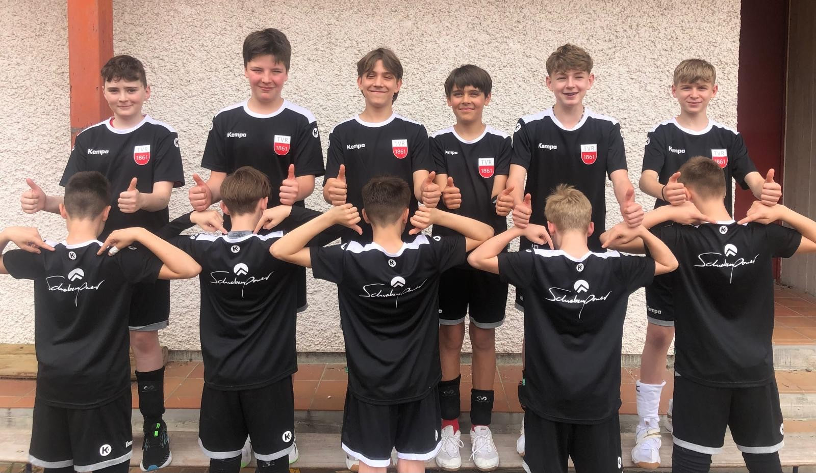 TOP 10 in Deutschland - U14 spielt mit Leidenschaft und Schwabenpower ...